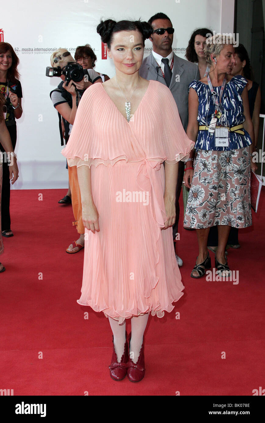 BJORK DRAWING RESTRAINT 9 PREMIERE. PALAZZO DEL CINEMA LIDO VENICE ...
