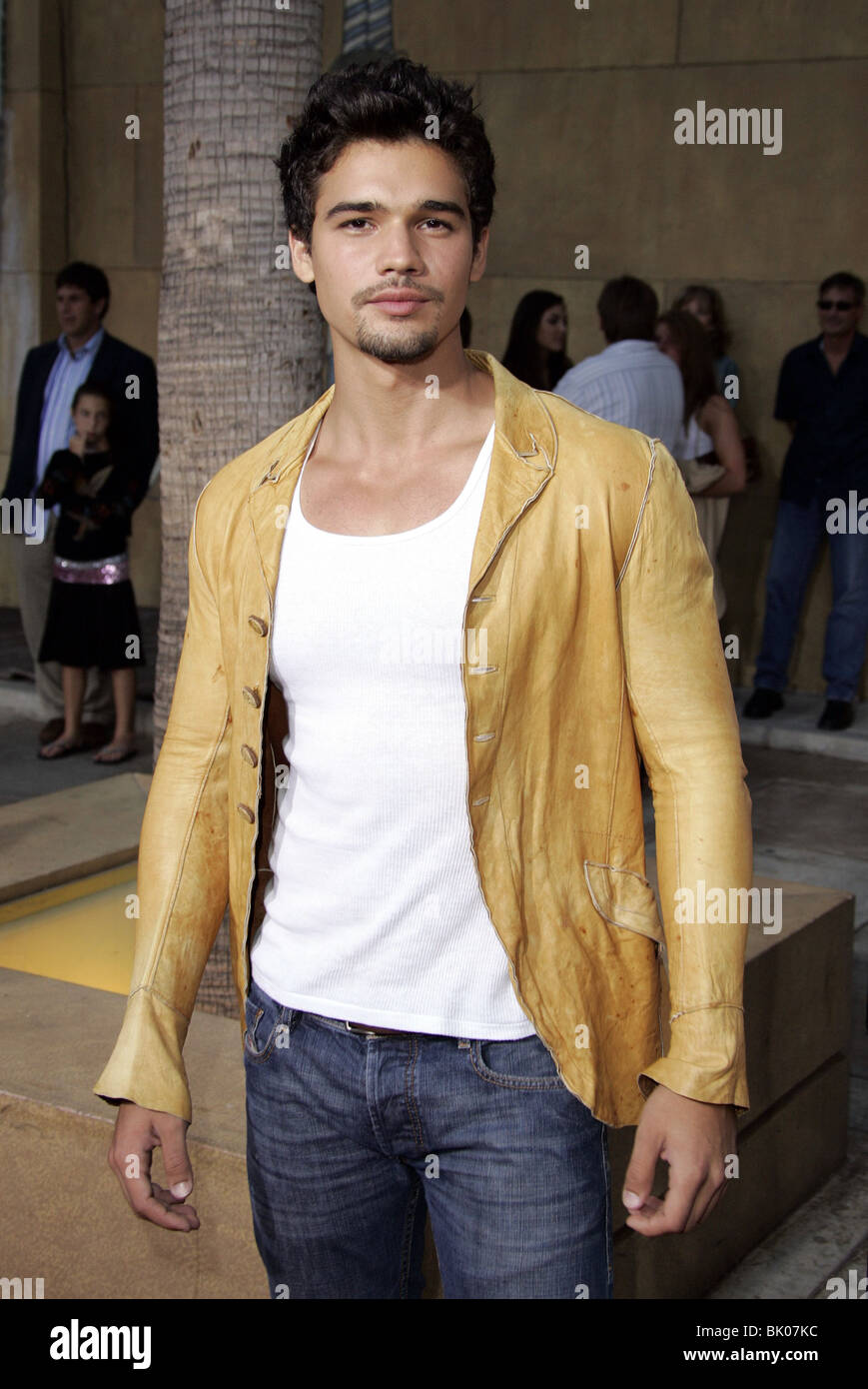 Steven Strait Model