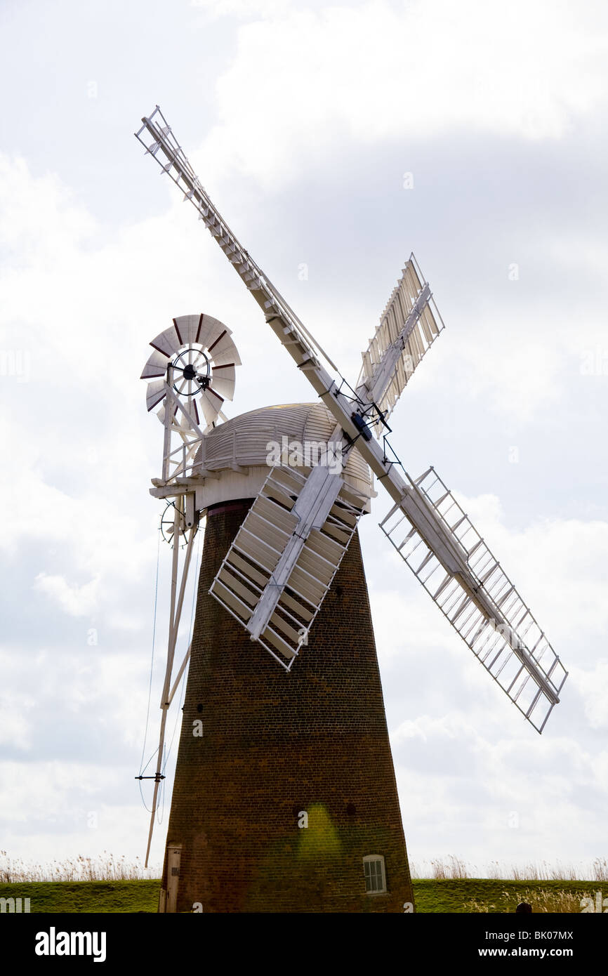 Windmill Norfolk Broads Stock Photo - Alamy