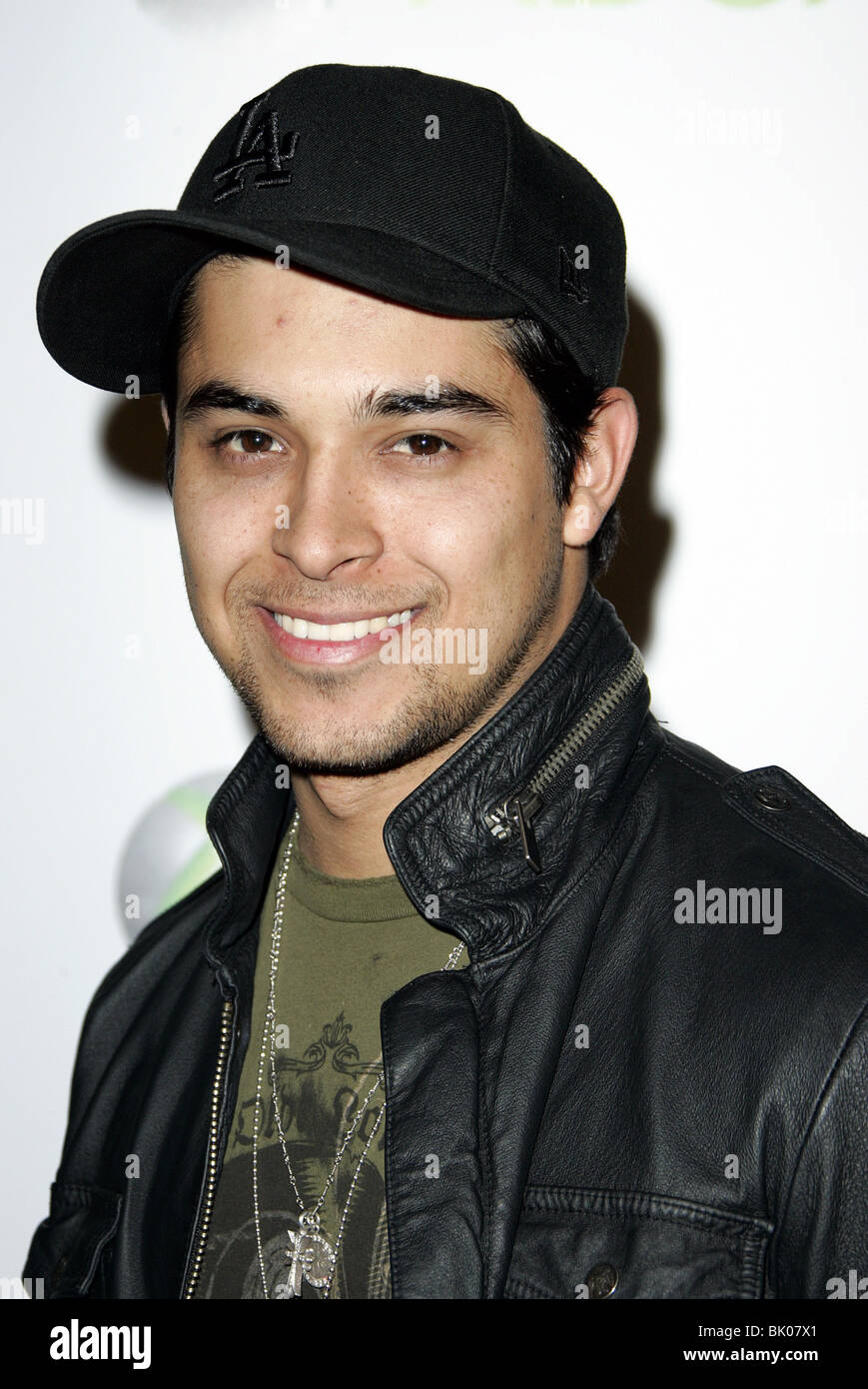 WILMER VALDERRAMA XBOX 360 LAUNCH PARTY PRIVATE HOME HOLLYWOOD HILLS ...