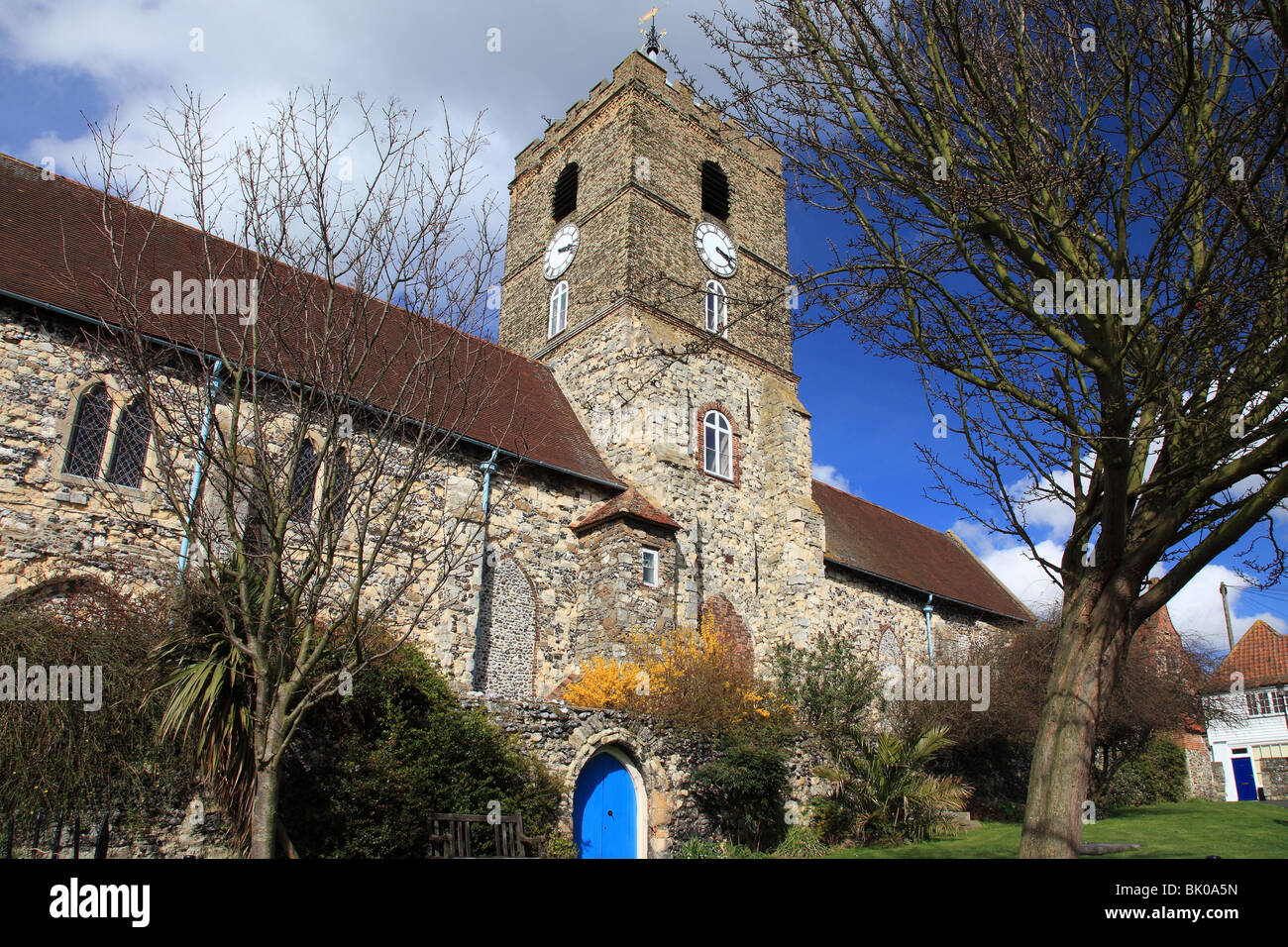St peter's church sandwich hi-res stock photography and images - Alamy
