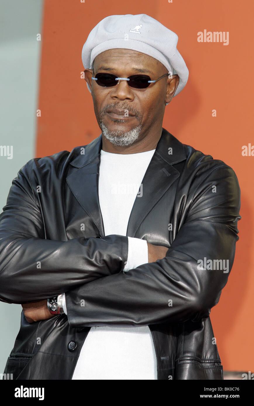 Samuel jackson samuel jackson hand hi-res stock photography and images ...