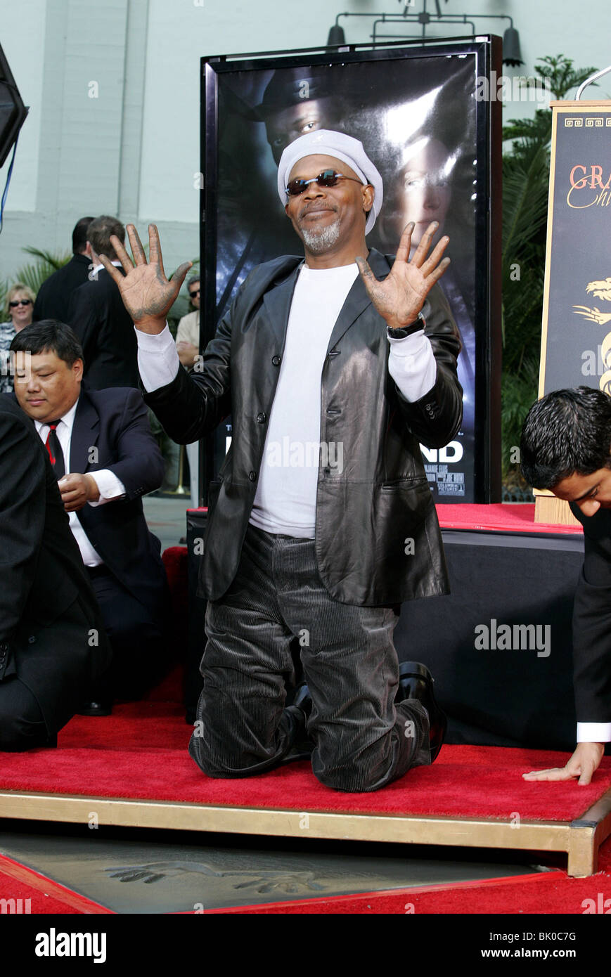 SAMUEL L. JACKSON SAMUEL L. JACKSON HAND & FOOTPRINT CEREMONY CHINESE ...