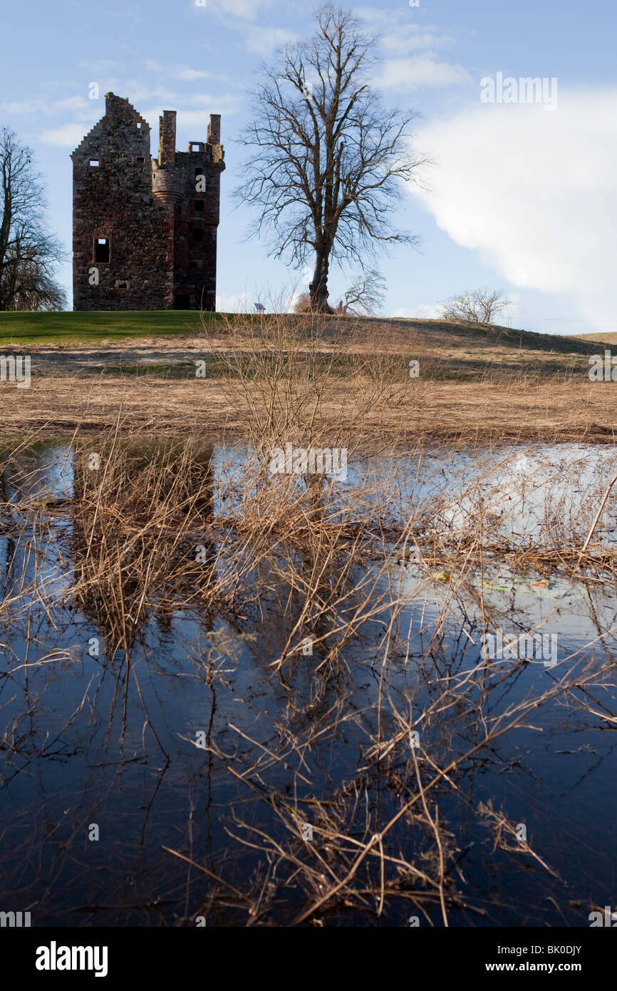 Greenknowe tower hi-res stock photography and images - Alamy