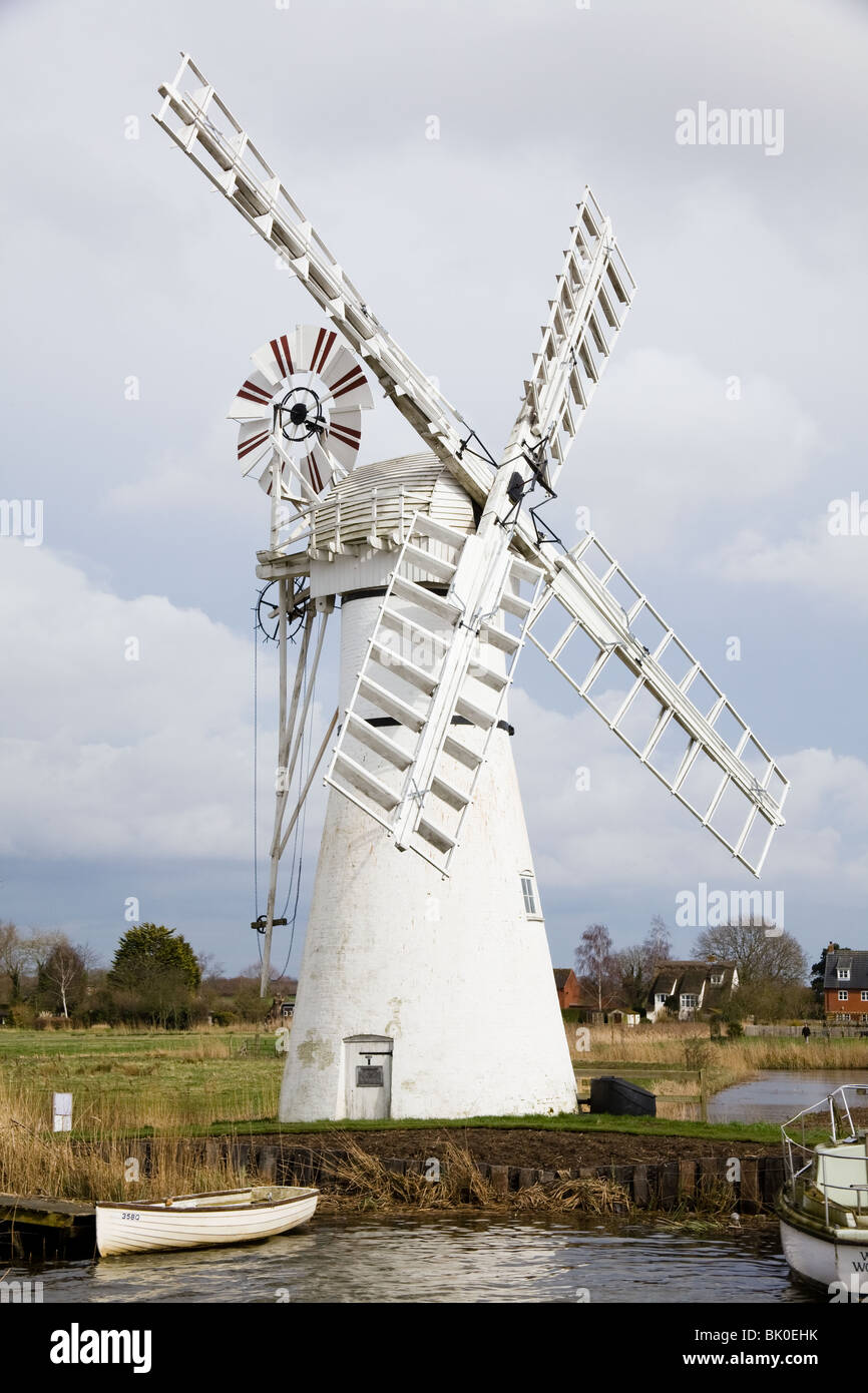 Windmill at Thurne Stock Photo - Alamy