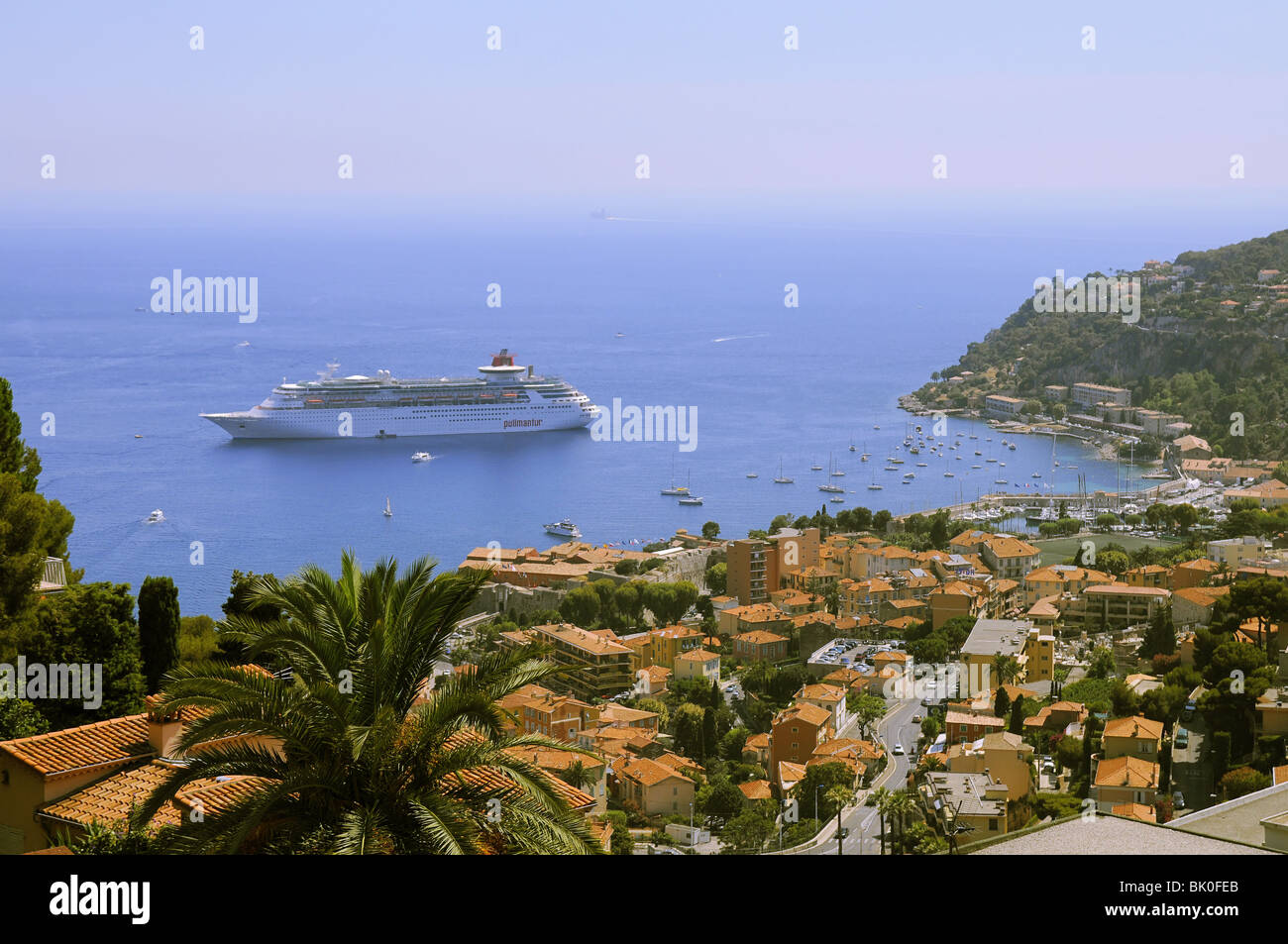 Luxury riviera hi-res stock photography and images - Alamy