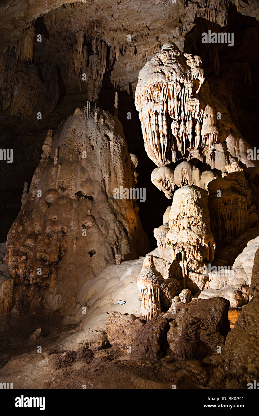 The King's Throne formations in Natural Bridge Caverns Texas USA Stock ...