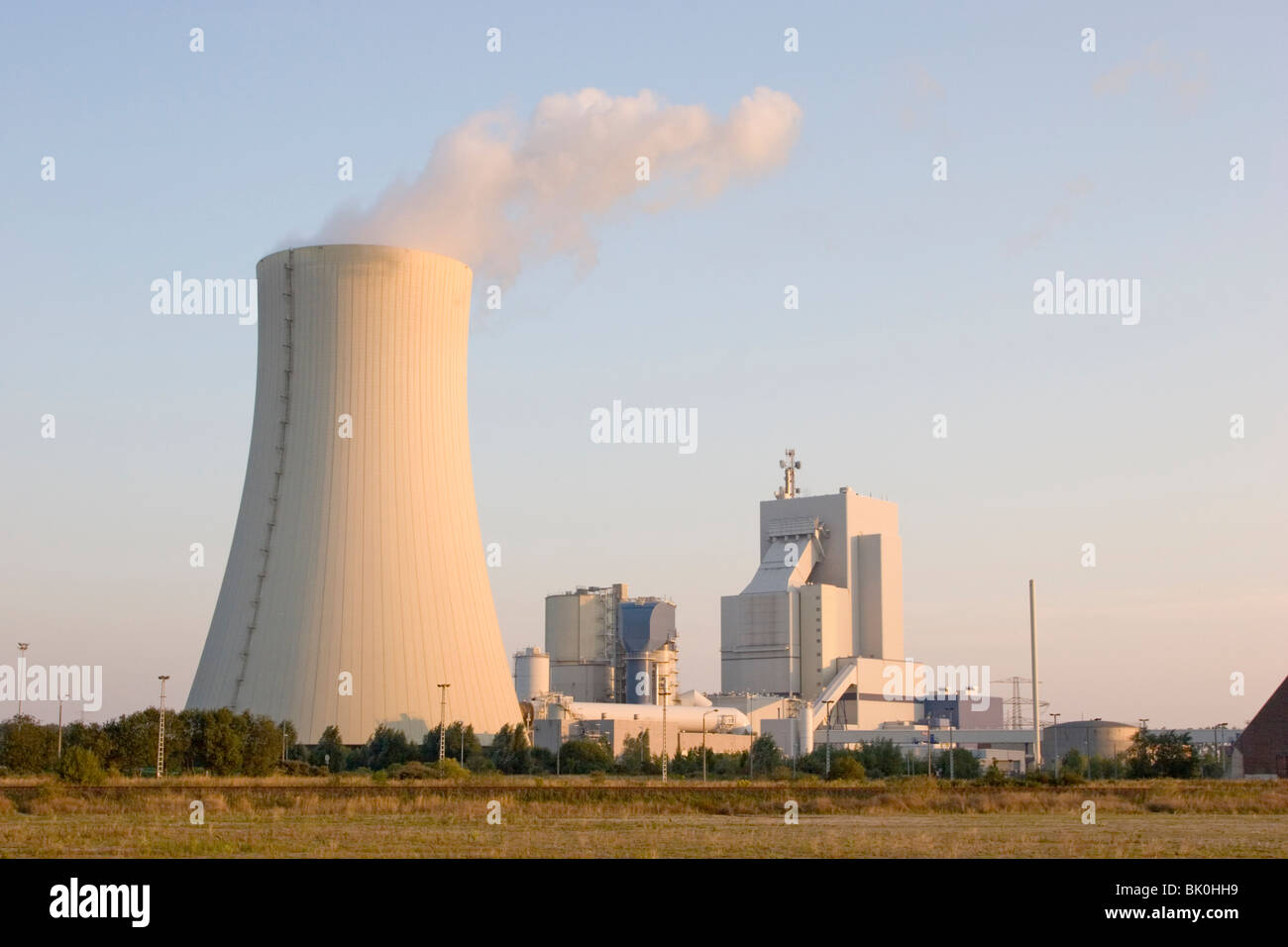 Steinkohlekraftwerke hi-res stock photography and images - Alamy