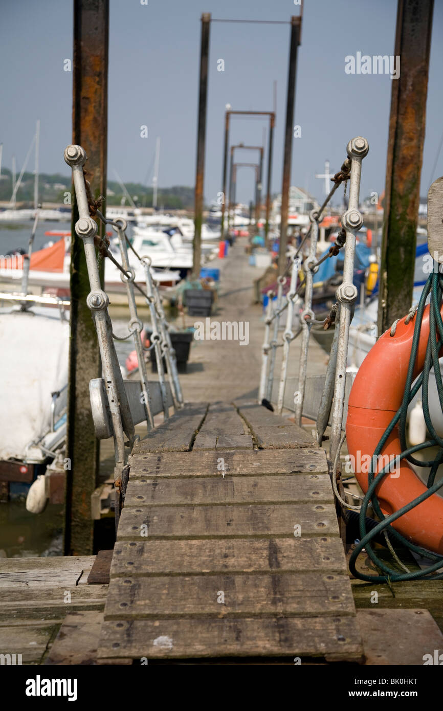 Boardwalk pontoon hi-res stock photography and images - Alamy
