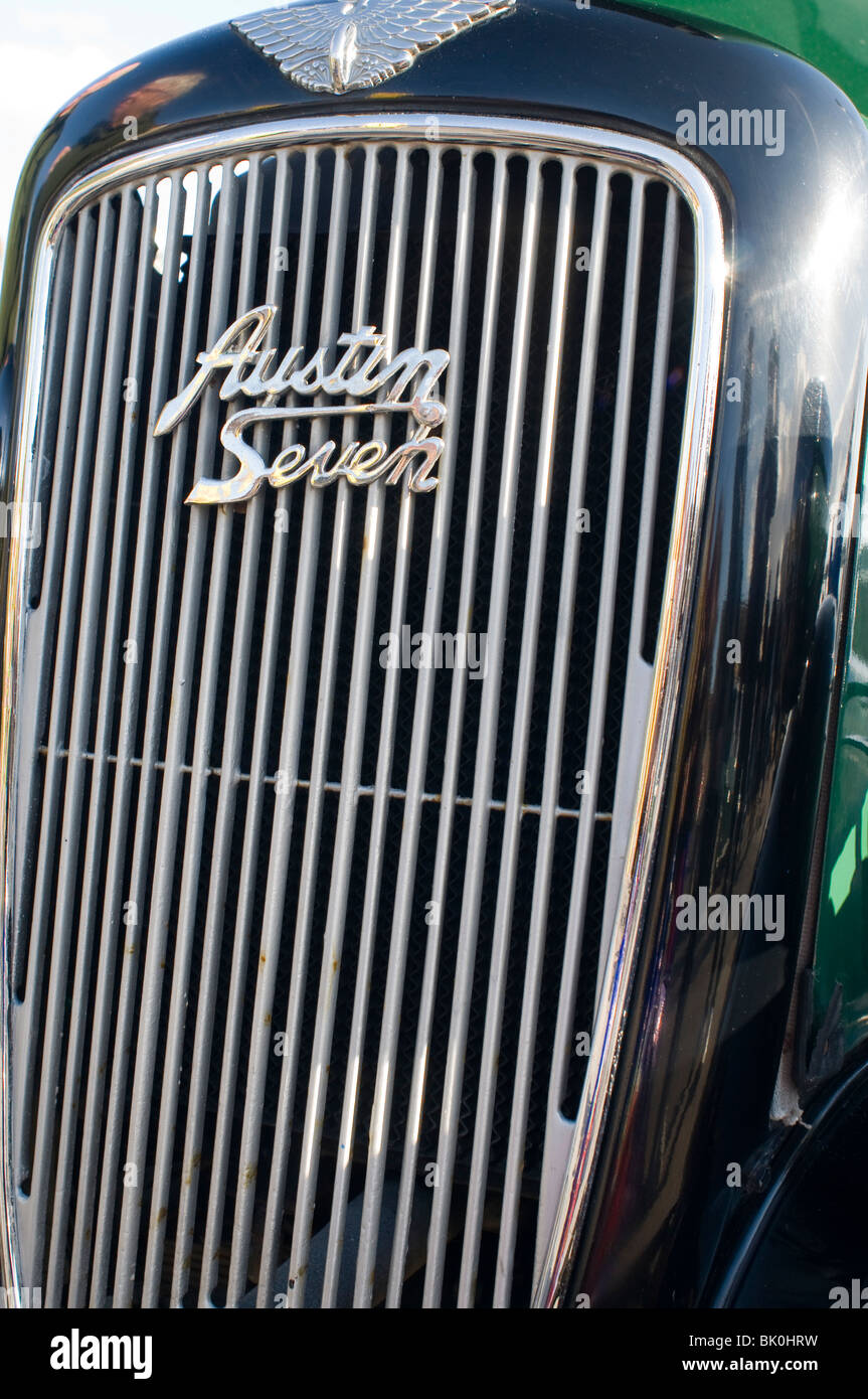 Detail of the front of an Austin 7 in the sunshine Stock Photo - Alamy
