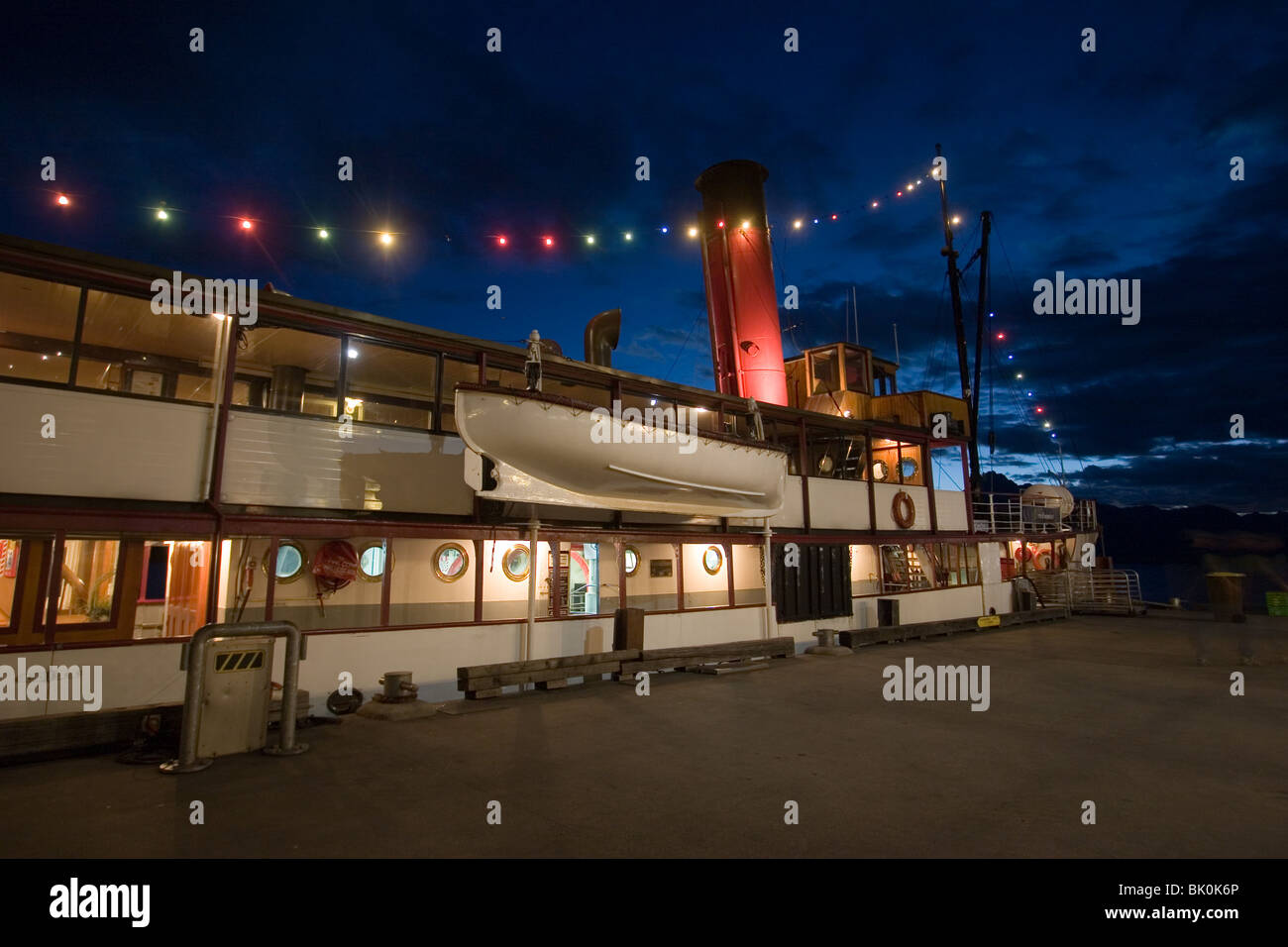 Old steamboat hi-res stock photography and images - Alamy
