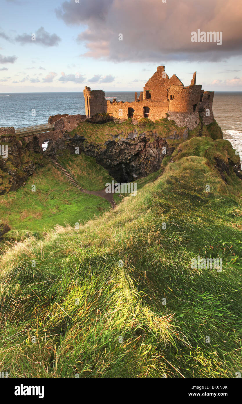 National Monuments Northern Ireland Stock Photos & National Monuments ...