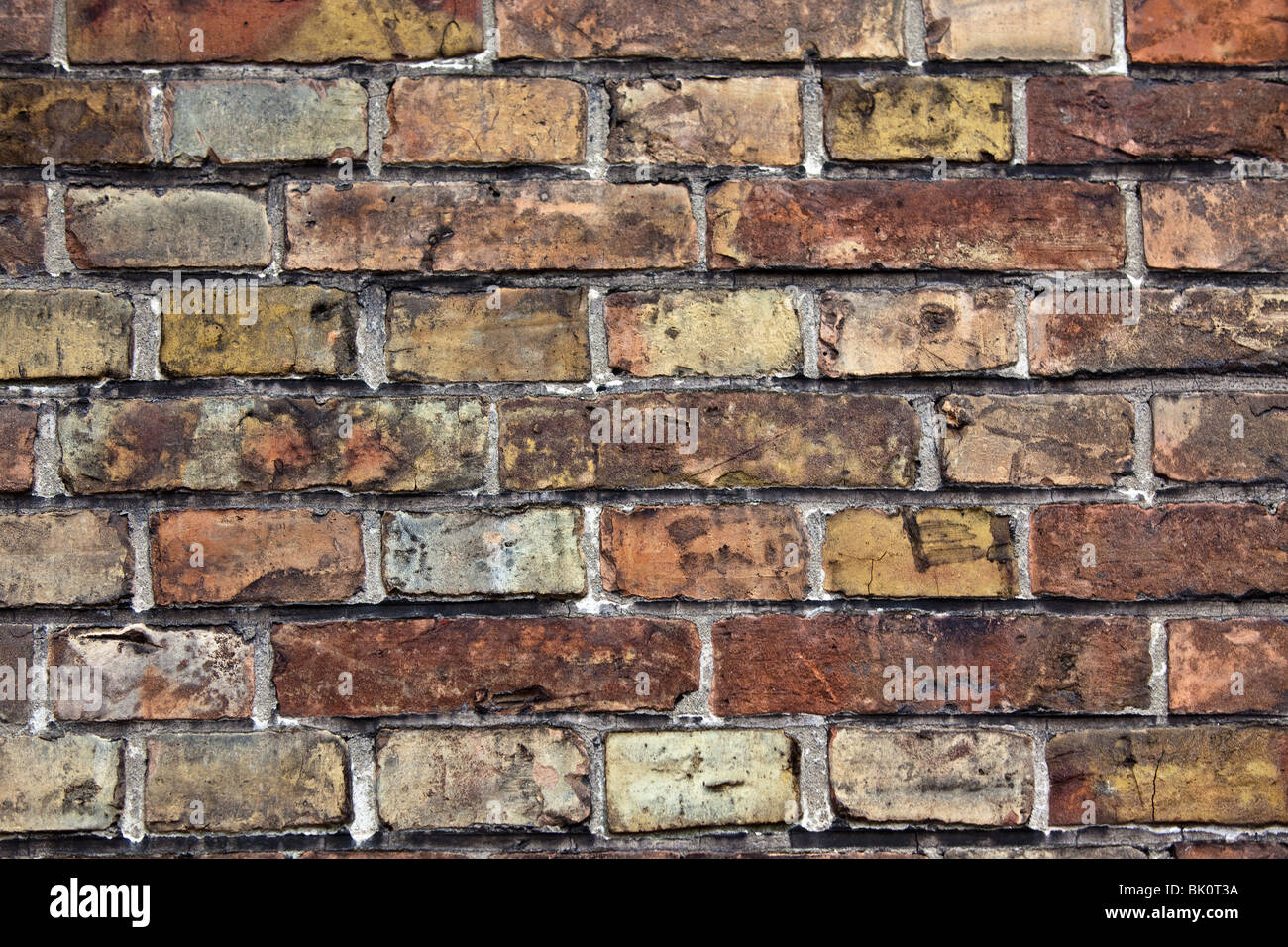 Horizontal brick wall hi-res stock photography and images - Alamy