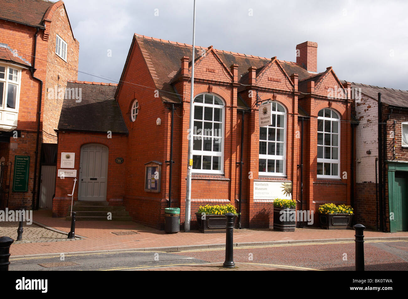 Former library hi-res stock photography and images - Alamy