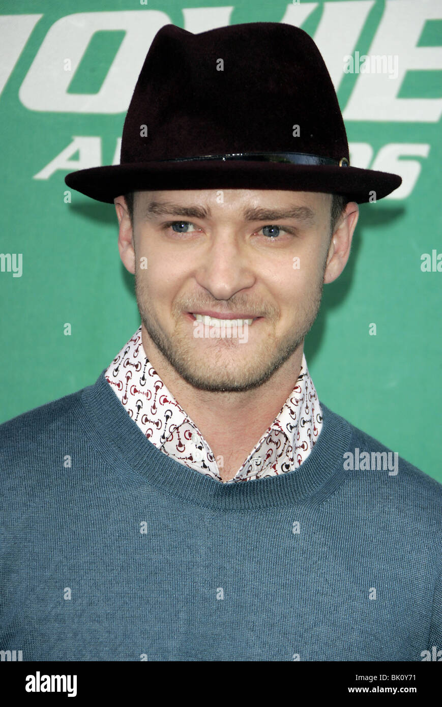 JUSTIN TIMBERLAKE 2006 MTV MOVIE AWARDS SONY STUDIOS CULVER CITY LOS ...