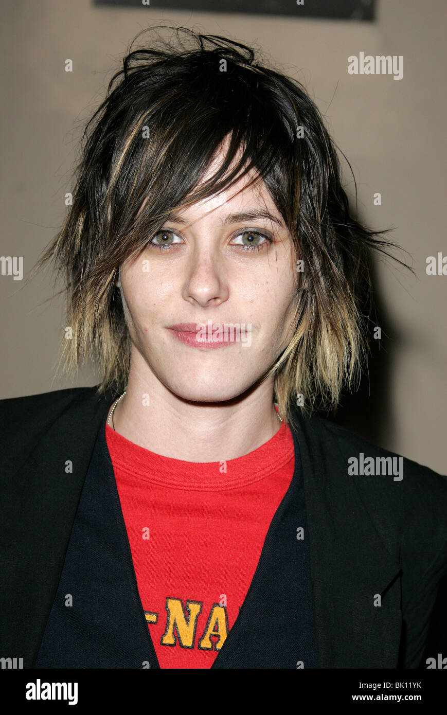 Katherine Moennig's Instagram, Twitter & Facebook on IDCrawl