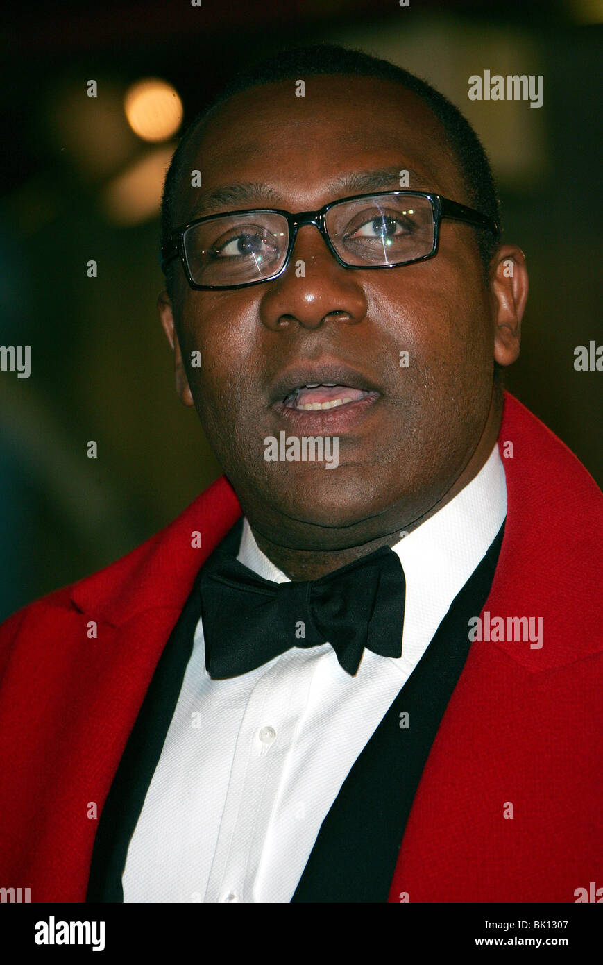 Lenny henry portrait hi-res stock photography and images - Alamy