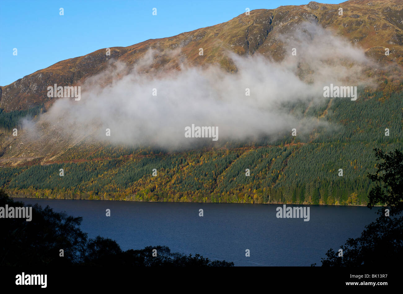 Loch lochy blue sky hi-res stock photography and images - Alamy
