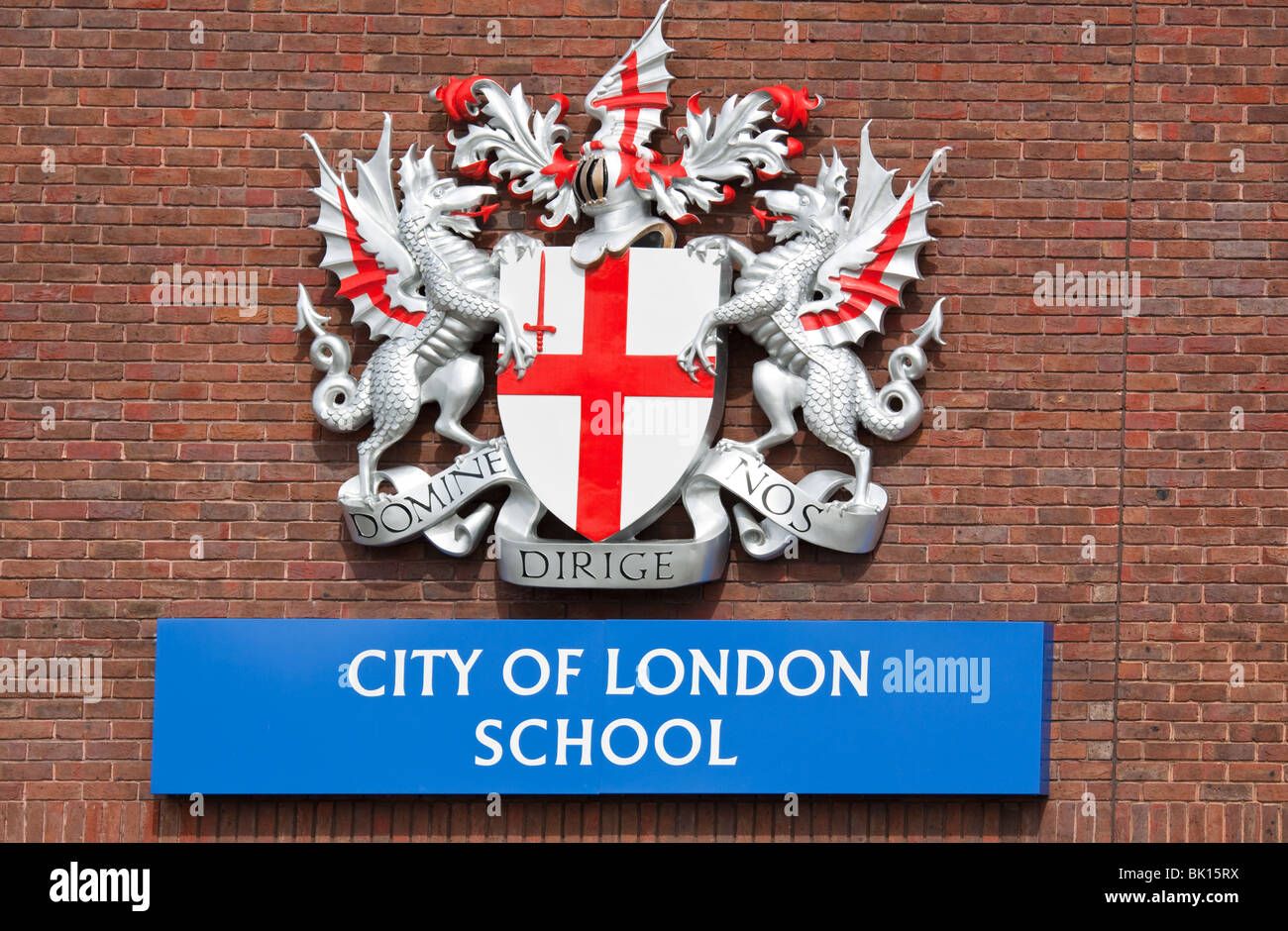 School badge hi-res stock photography and images - Alamy
