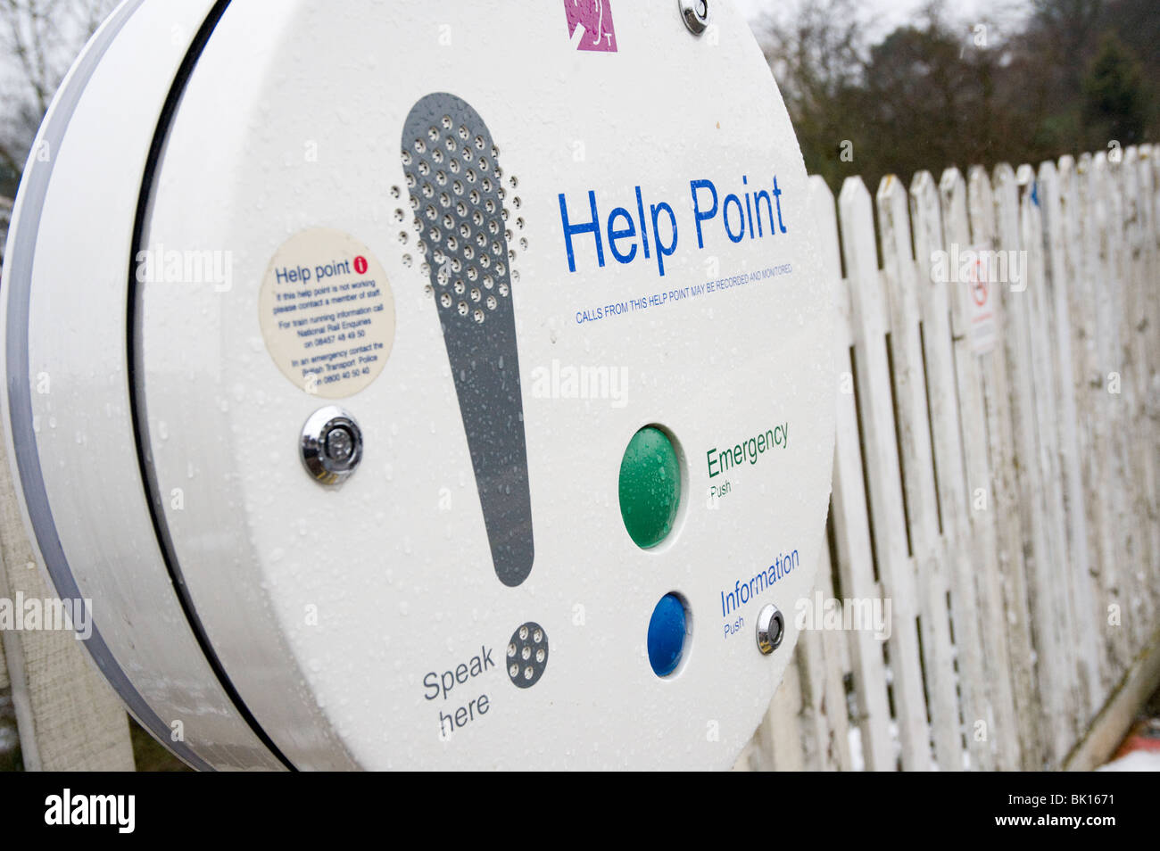 Help point emergency information hi-res stock photography and images ...