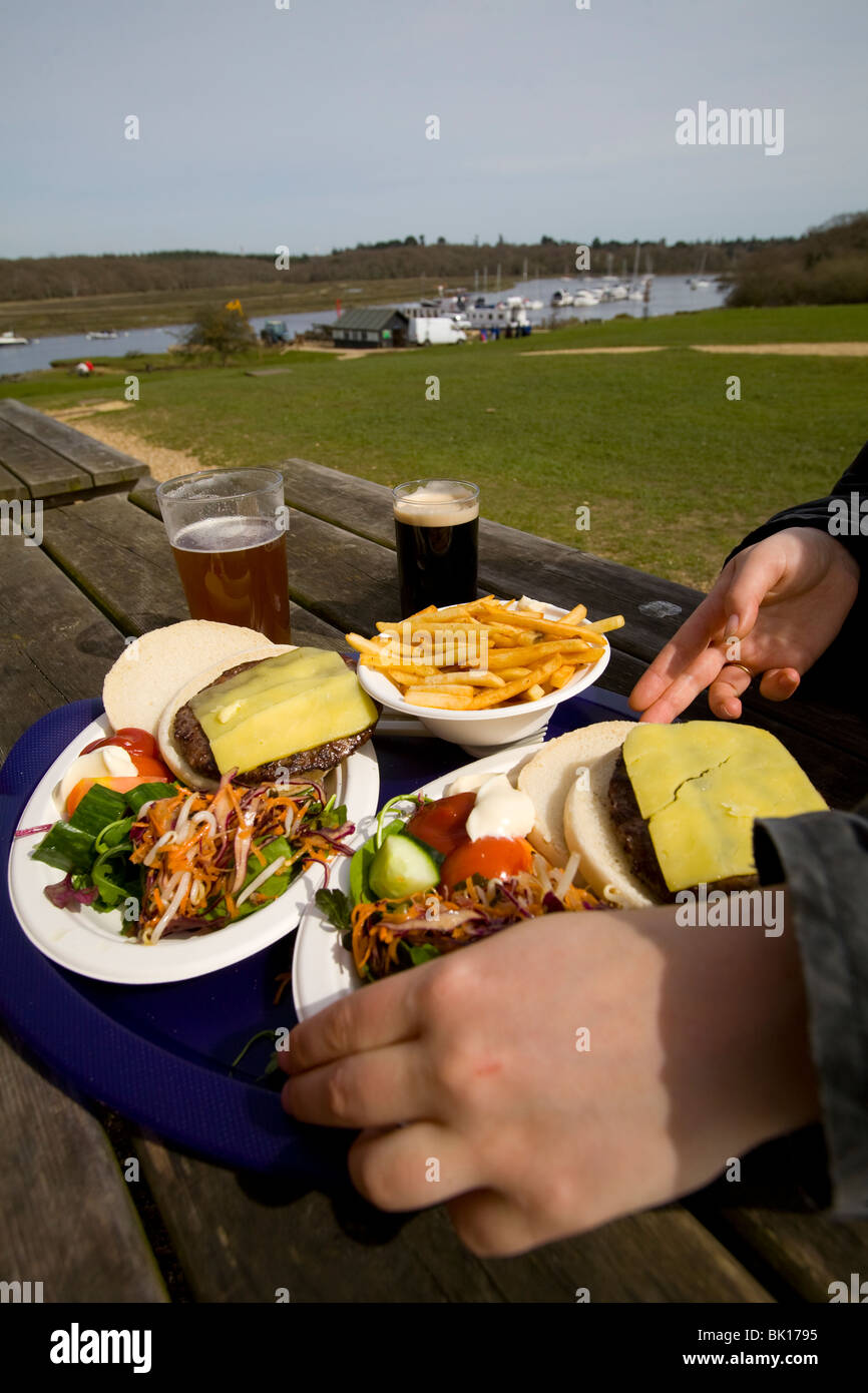 Barbi Q Barbeque Cottages and Pub Restaurant Bucklers Hard Hampshire ...