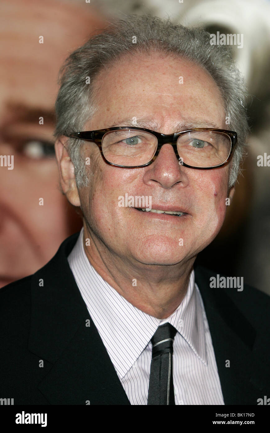 BARRY LEVINSON MAN OF THE YEAR FILM PREMIERE CHINESE THEATRE HOLLYWOOD ...