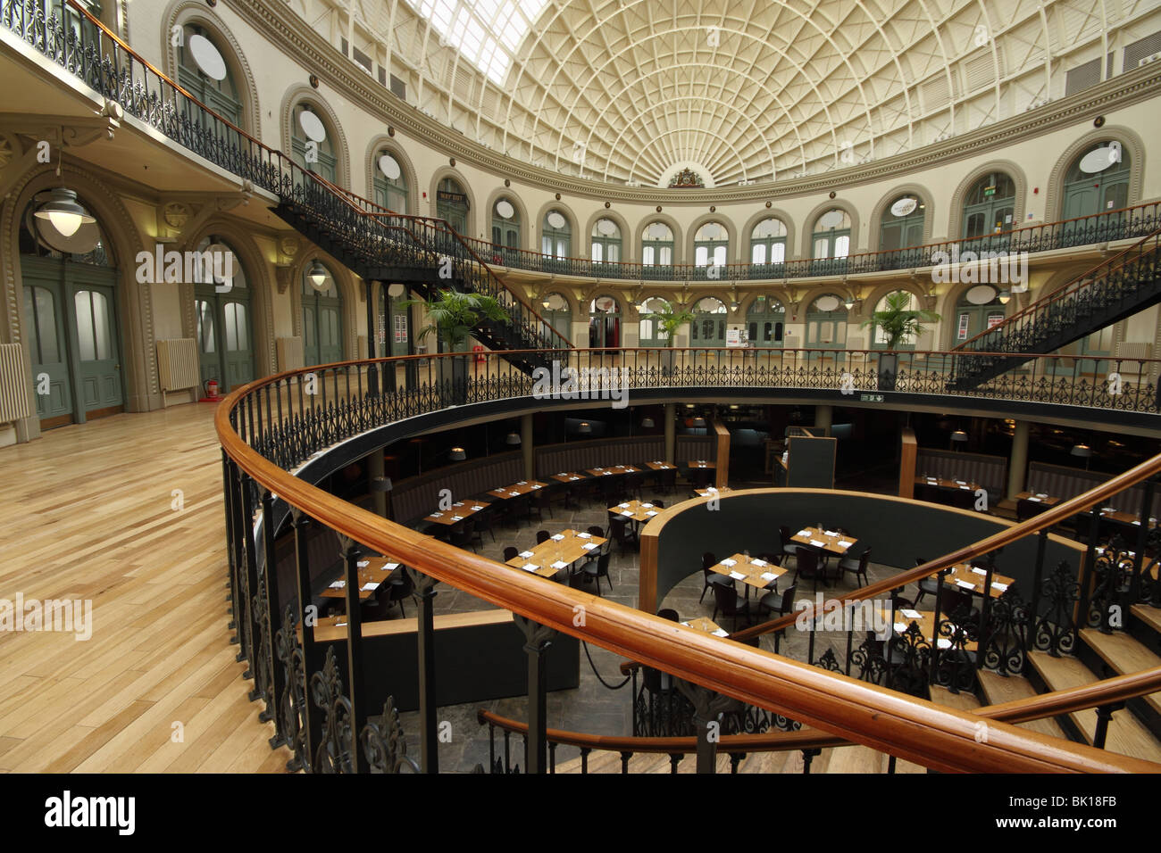 Leeds corn exchange victorian building hi-res stock photography and ...