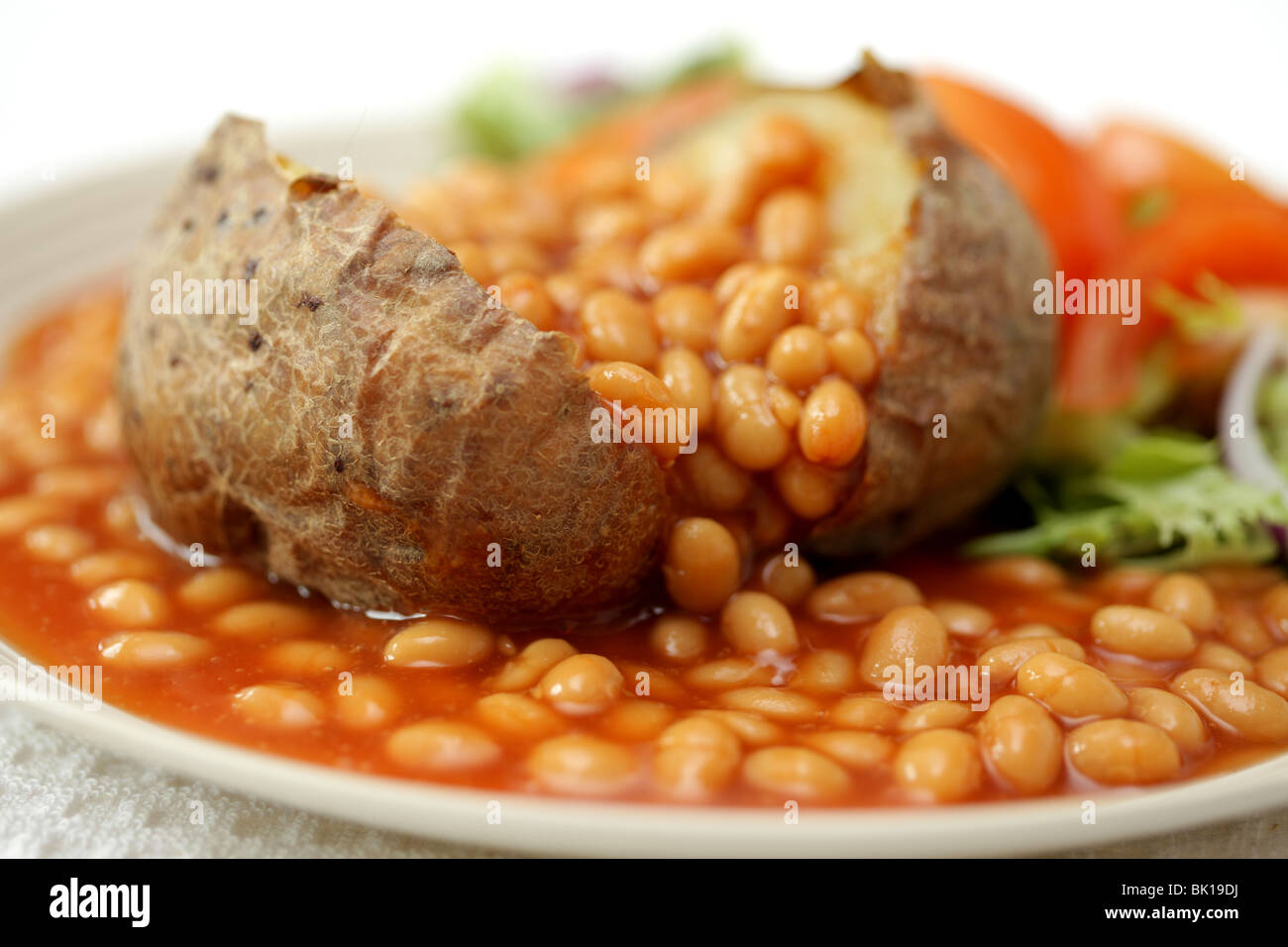 Jacket Potato with Baked Beans and Salad Stock Photo - Alamy
