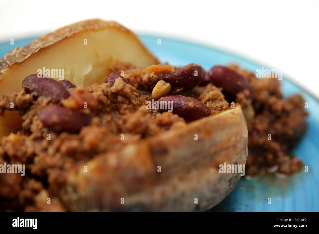 Jacket Potato with Chilli Con Carne Stock Photo - Alamy