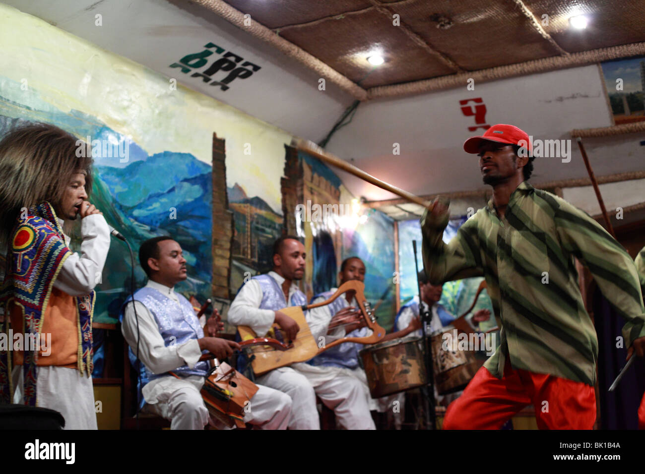 Traditional dance and music show, Addis Ababa, Ethiopia Stock Photo - Alamy