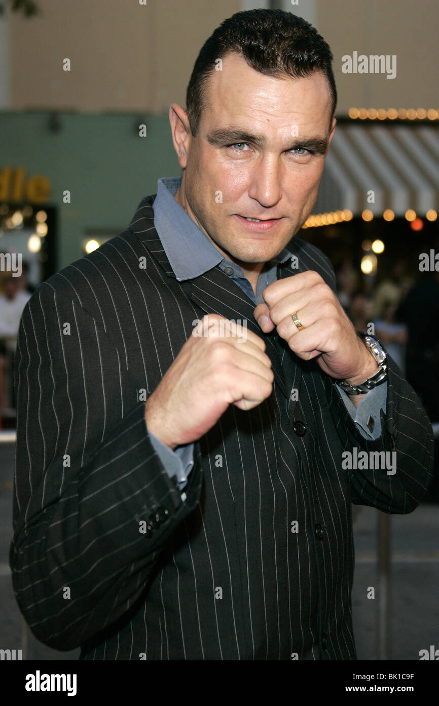 VINNIE JONES BABEL FILM PREMIERE WESTWOOD LOS ANGELES CALIFORNIA USA 05 ...