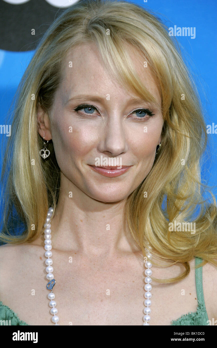 ANNE HACHE DISNEY ABC TV ALLSTAR PARTY PASADENA LOS ANGELES USA 19 July ...