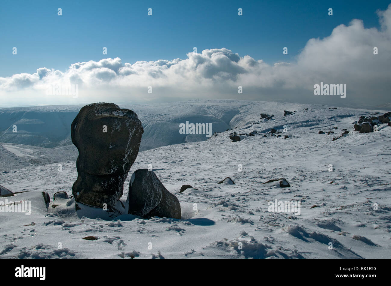 Winter on the Kinder Scout plateau, near Hayfield, Peak District ...