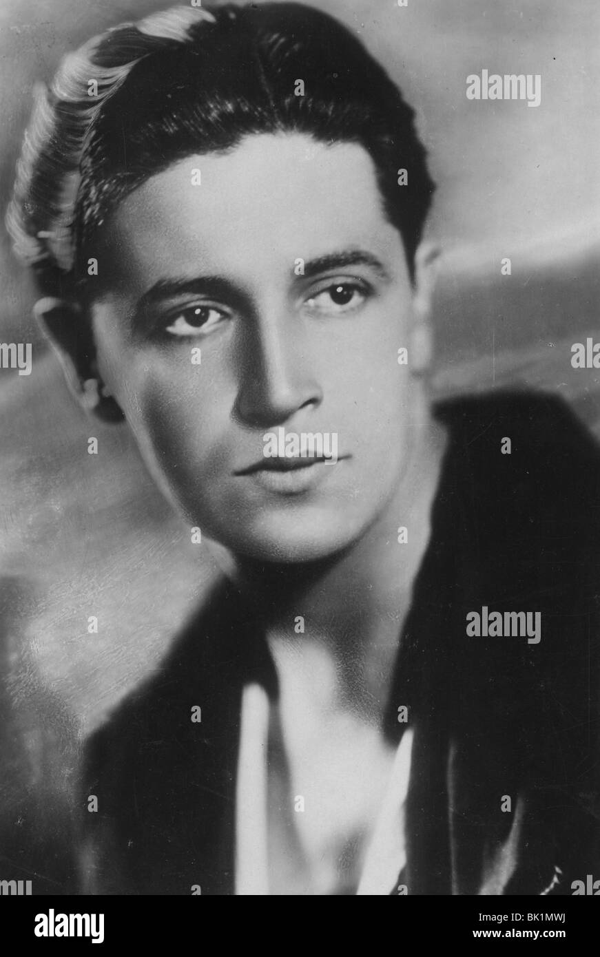 IVOR NOVELLO - Welsh actor, composer and dramatist (1893-1951 Stock ... IVOR NOVELLO - Welsh actor, composer and dramatist (1893-1951 Stock ...