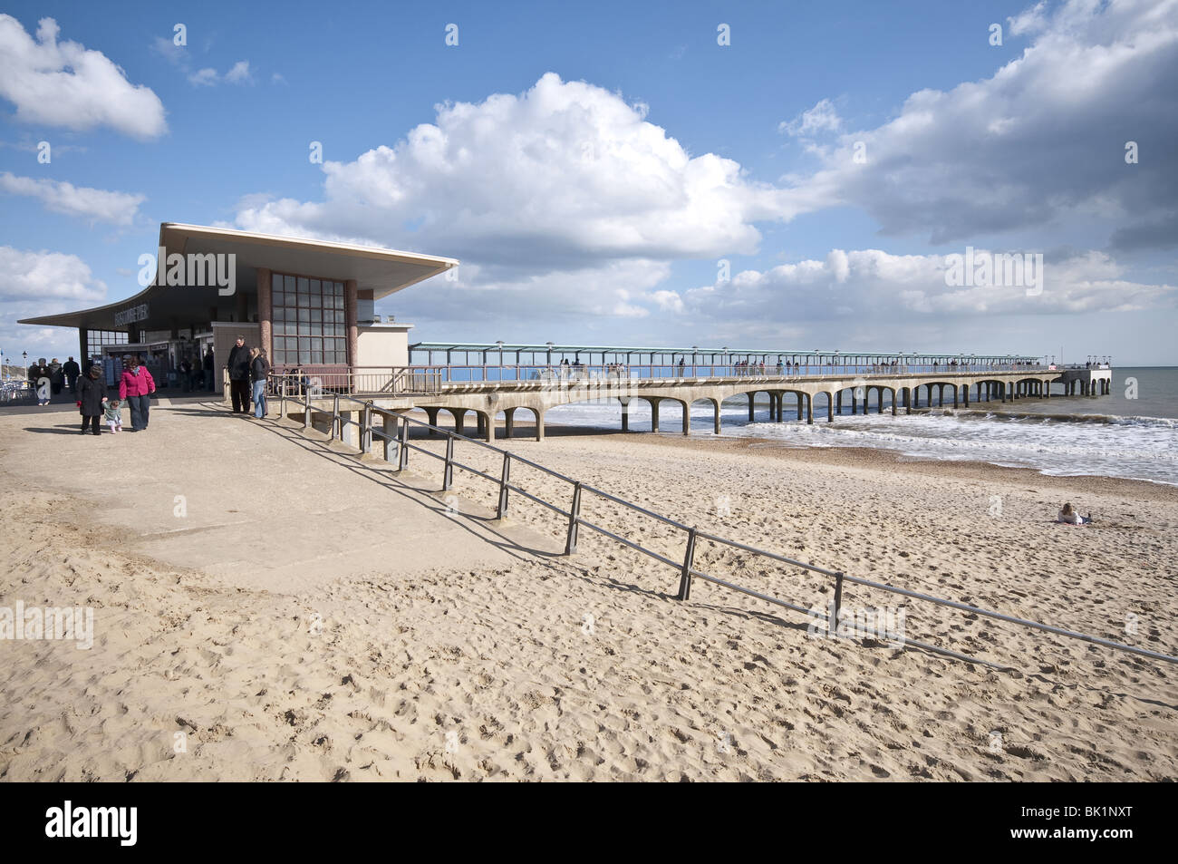 Boscombe Spa pier and seafront, near Bournemouth, Dorset, England, UK ...