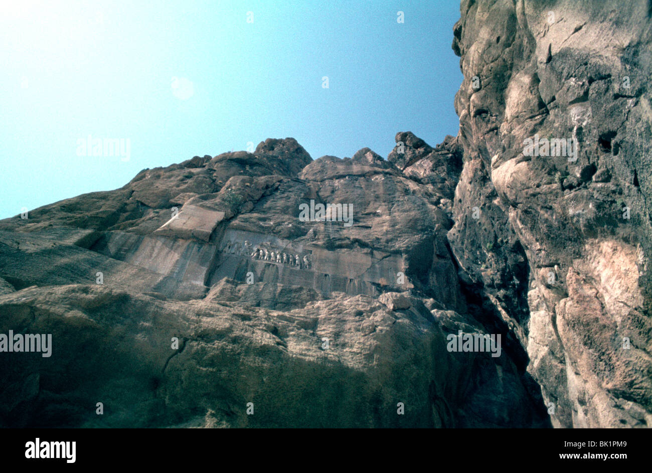 Trilingual relief of Darius, Bisitun, Iran Stock Photo - Alamy