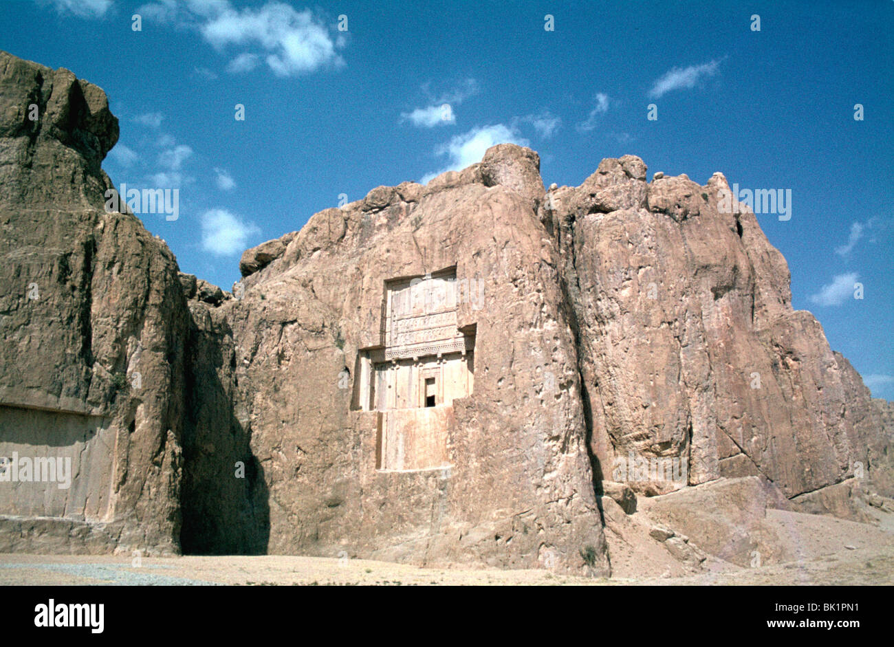 Tomb of Xerxes I, Naqsh-i-Rustam, Iran Stock Photo - Alamy