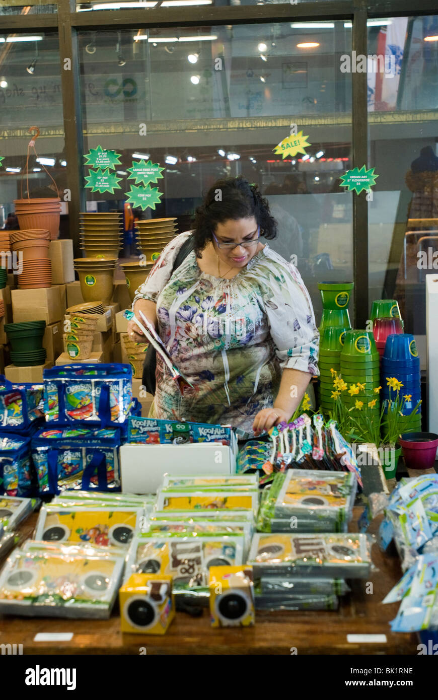 Port authority midtown bus terminal hi-res stock photography and images ...