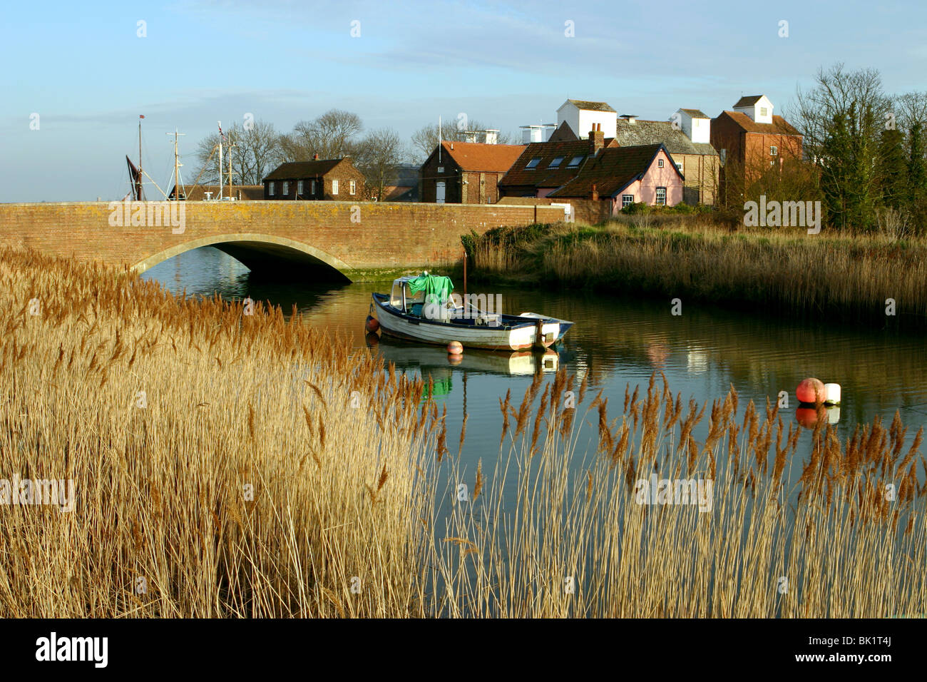 Snape village hi-res stock photography and images - Alamy