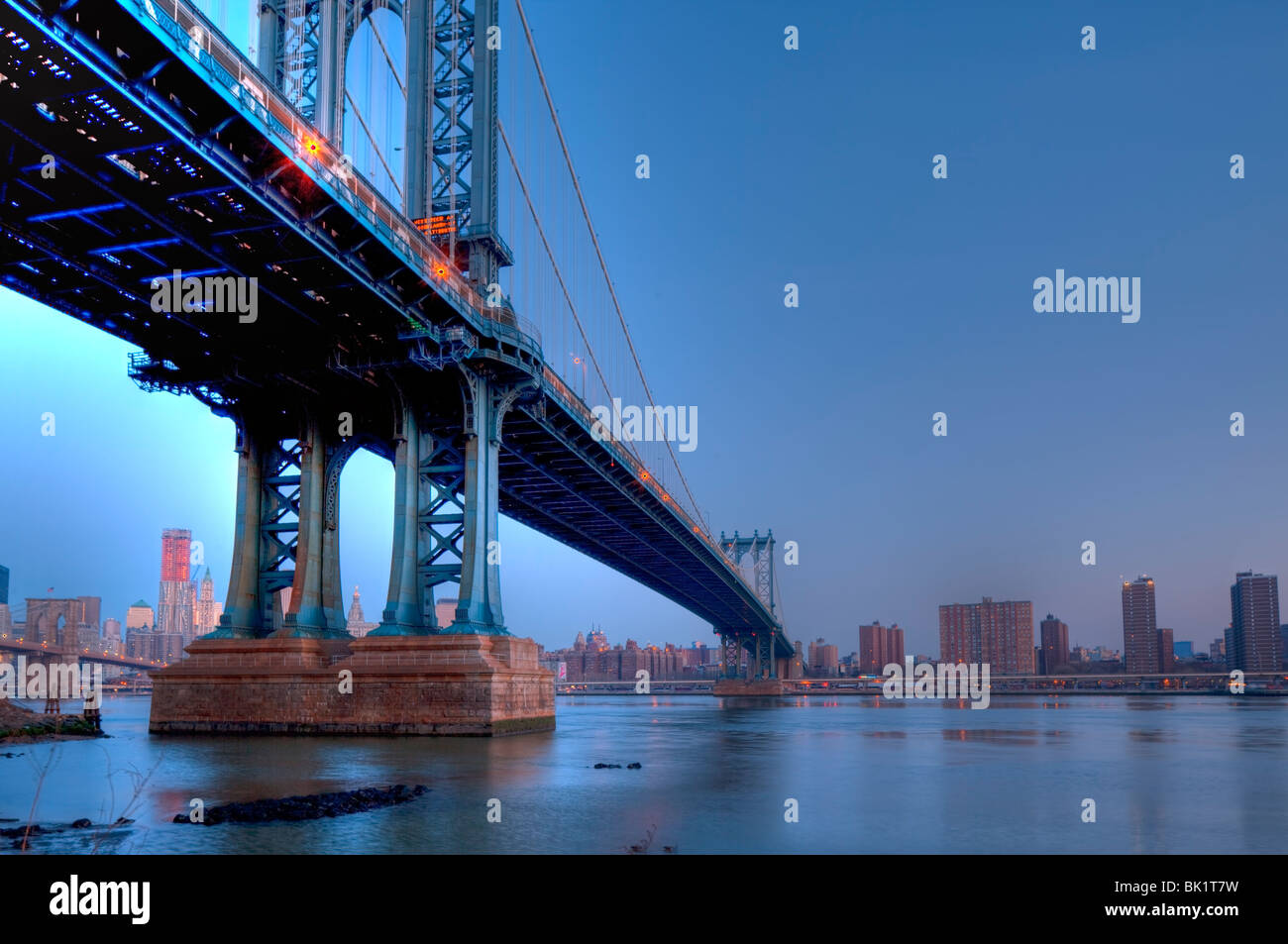 Early morning under the Manhatten Bridge Stock Photo - Alamy