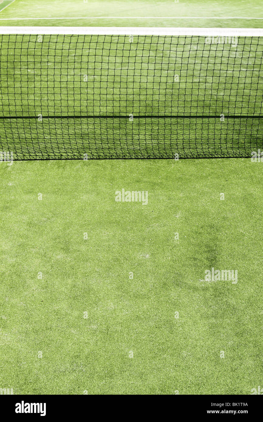 paddle tennis green grass field texture white lines Stock Photo - Alamy