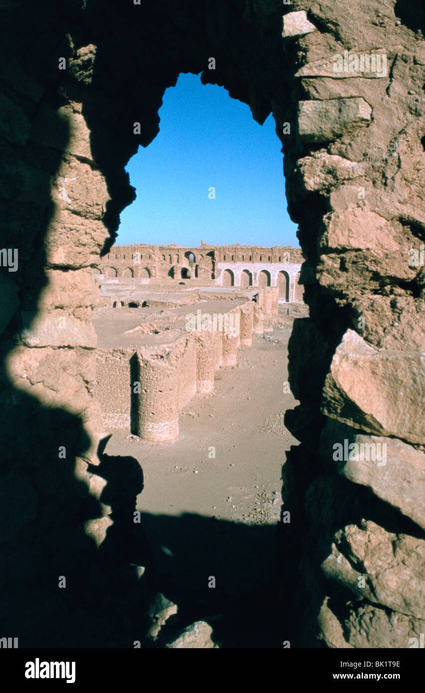 Iraq 1970s hi-res stock photography and images - Alamy