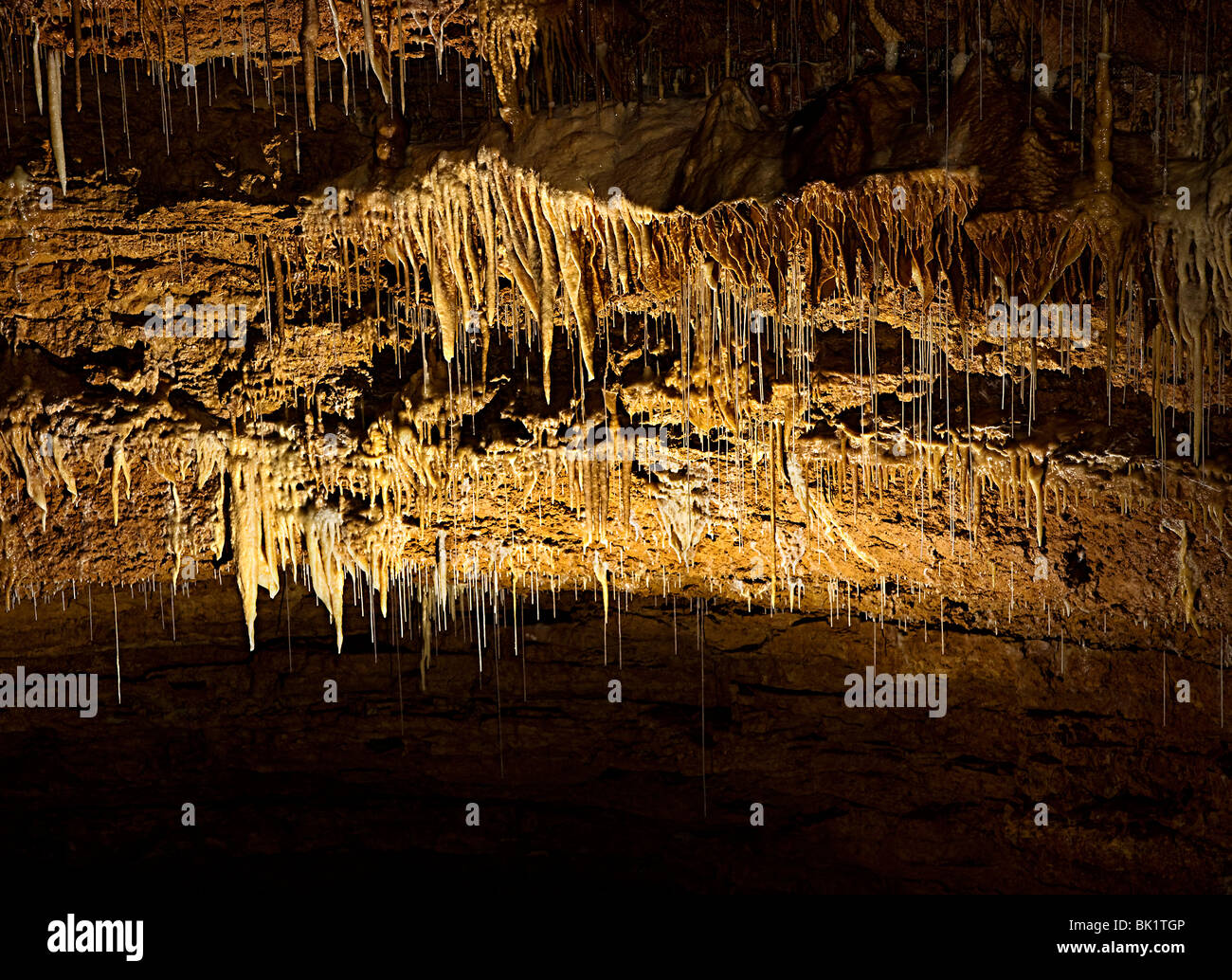 Stalactites bridge hi-res stock photography and images - Alamy