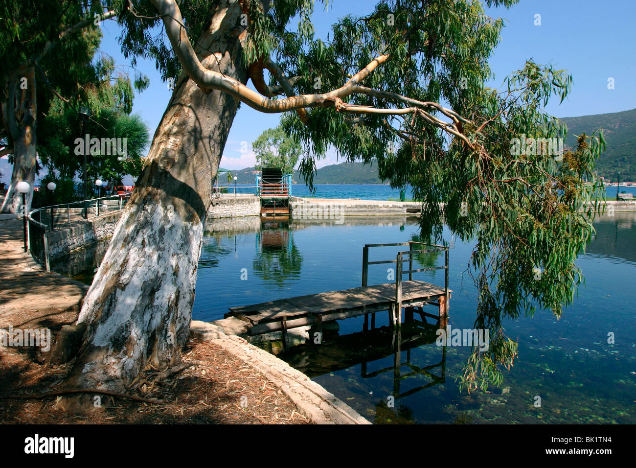 Karavomilos Lake, Kefalonia, Greece Stock Photo - Alamy