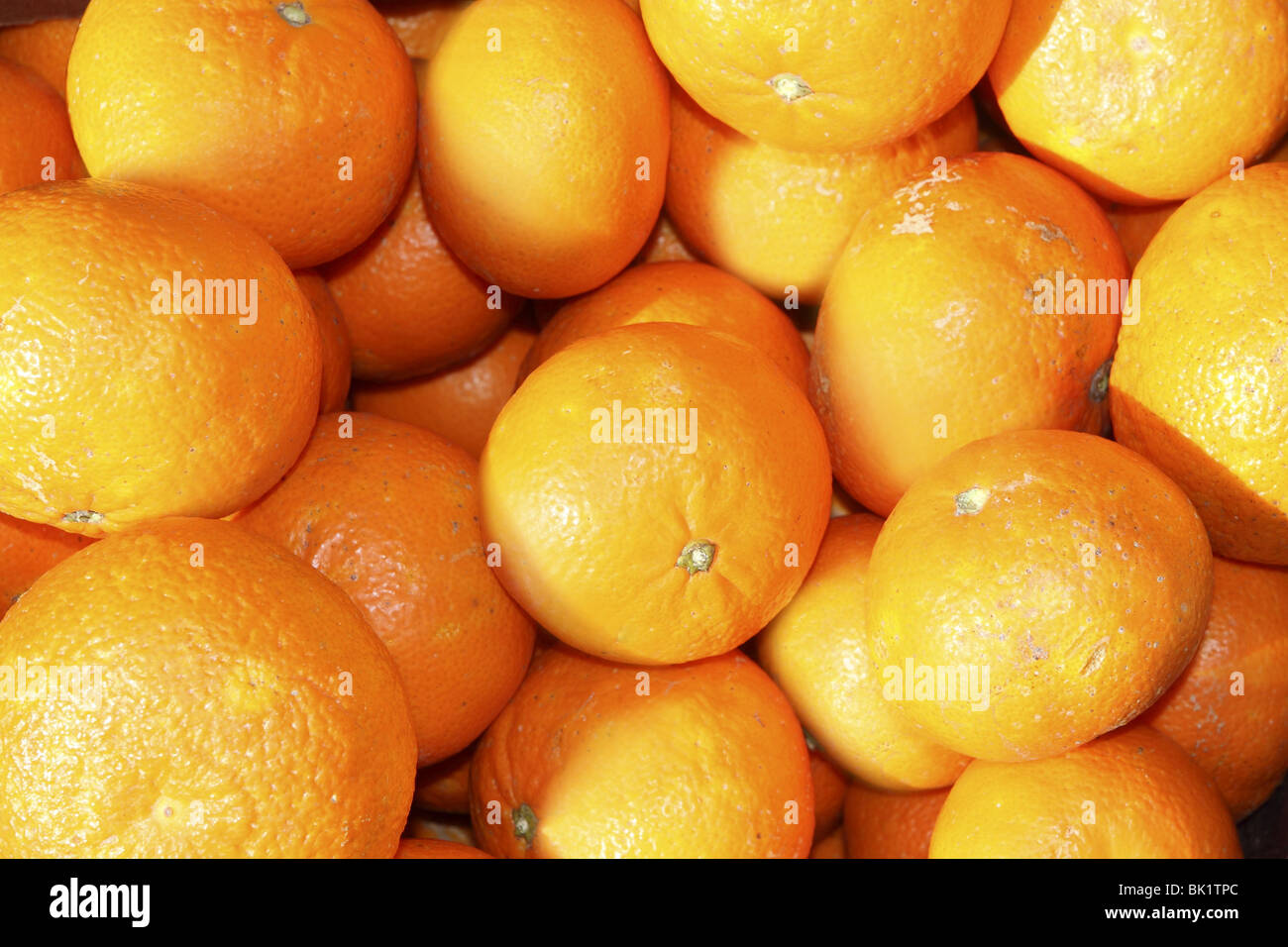 tangerine oranges on mediterranean market Stock Photo - Alamy