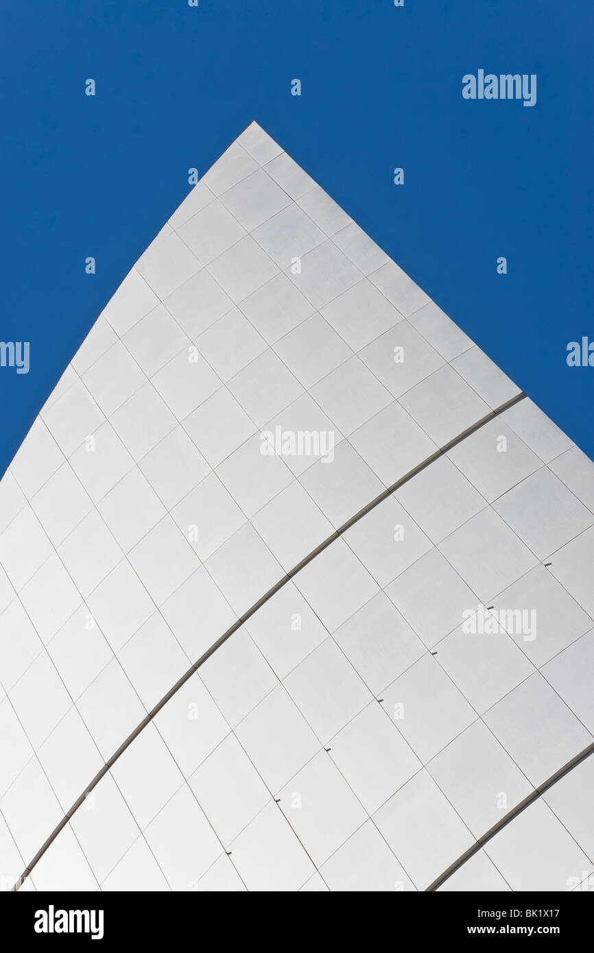 Apex roof hi-res stock photography and images - Alamy