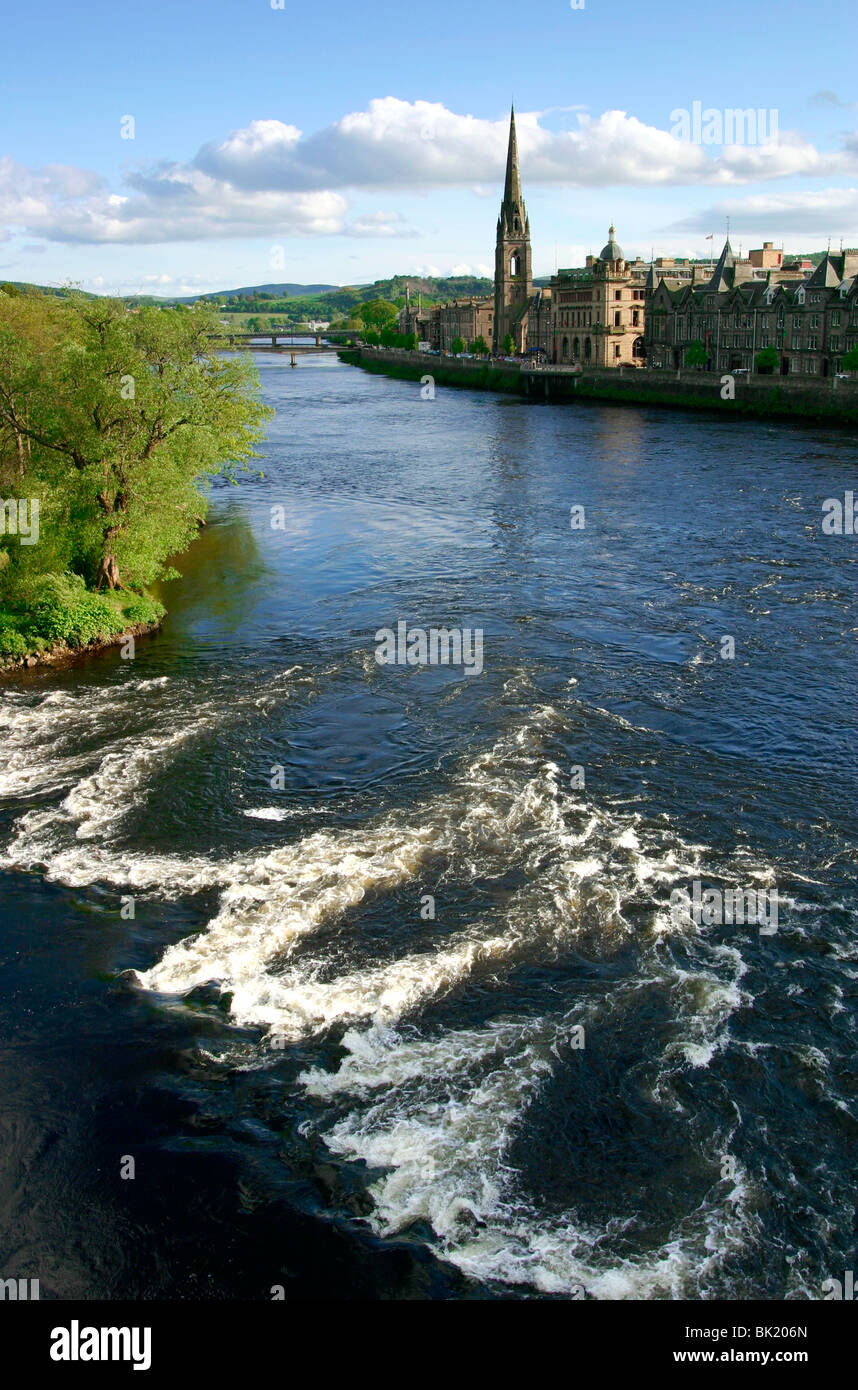 Perth waterfront scotland hi-res stock photography and images - Alamy