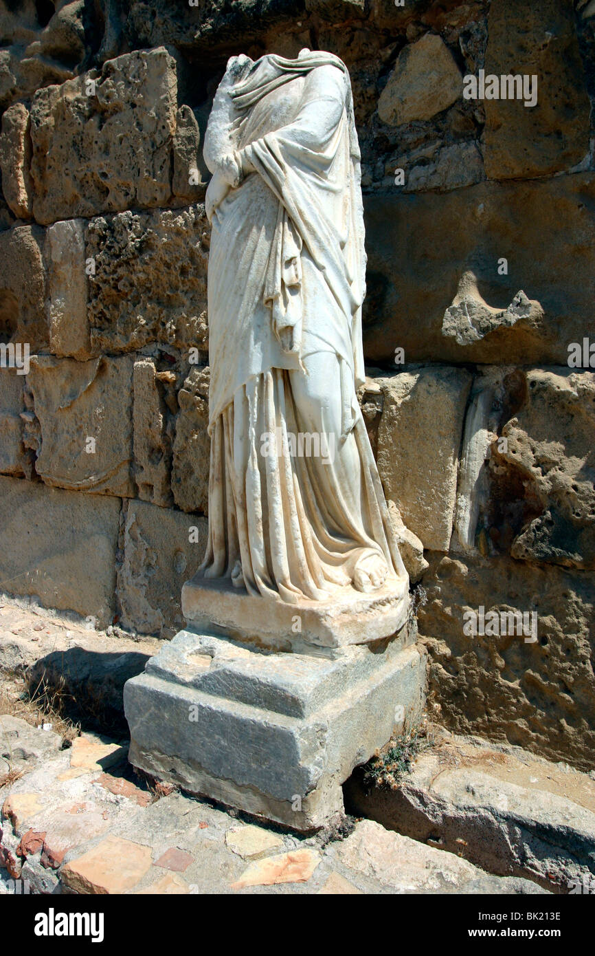 Headless statue, the gymnasium, Salamis, North Cyprus Stock Photo - Alamy