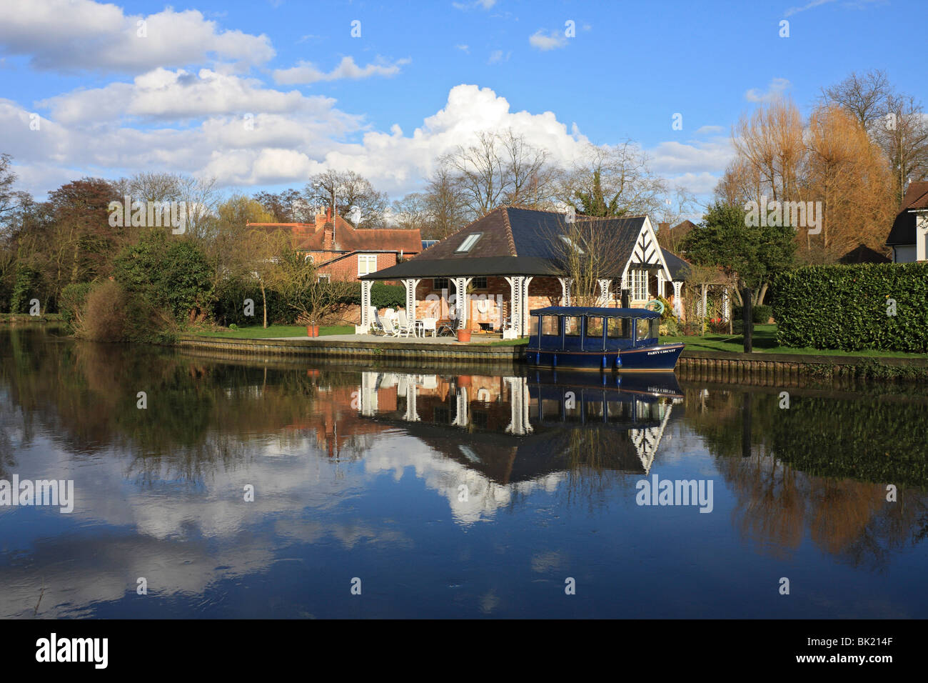 River Wey Navigation, Canal and River system, at Weybridge, Surrey ...