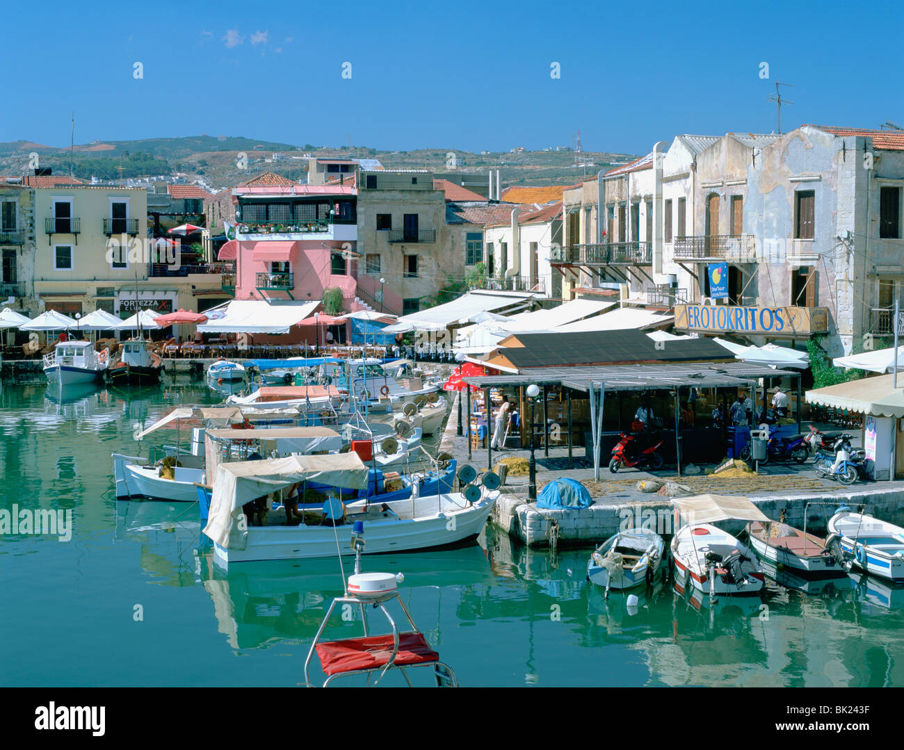 Old Harbour, Rethymnon, Crete, Greece Stock Photo - Alamy